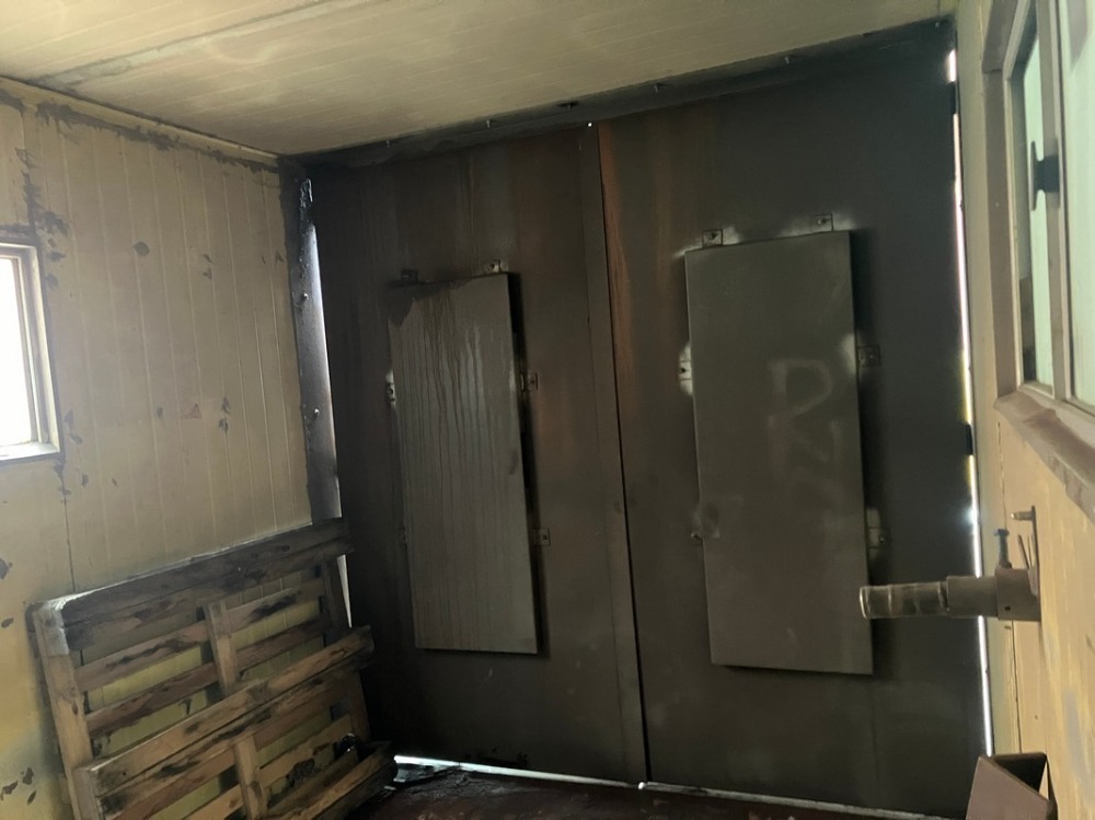 Portable Sand Blast Room