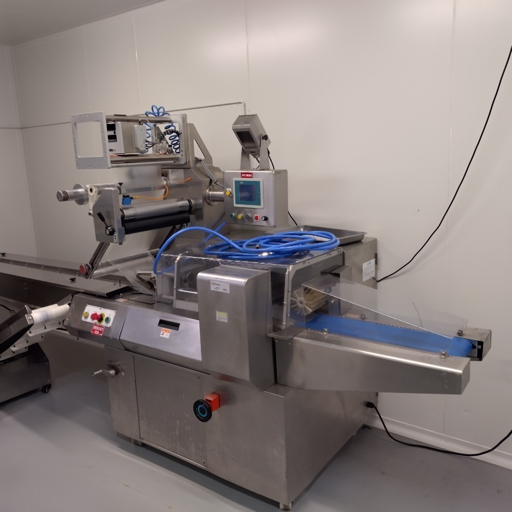 Horizontal Flow Wrapping Machine