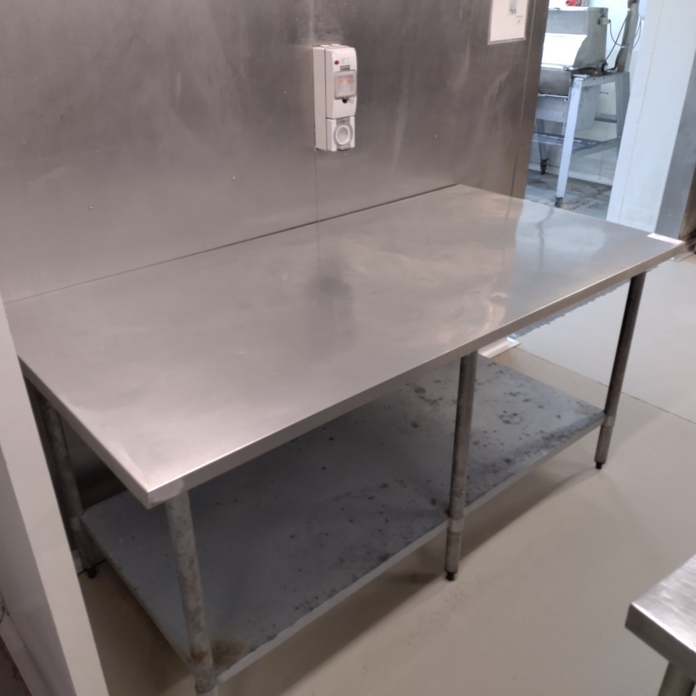 Preparation Bench